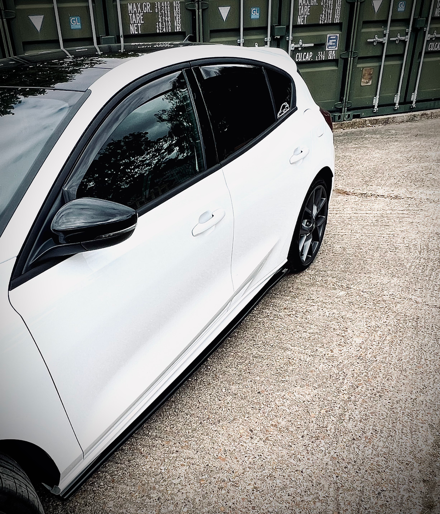 Ford Focus MK4.5 ST-Line - Low Line Kit – Triple R Composites Ltd
