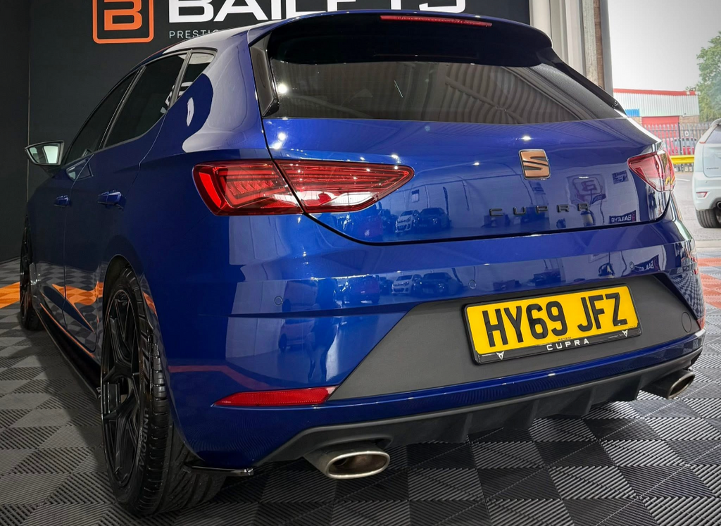 Seat Leon MK3.5 Cupra 3 Door - Low Line Kit – Triple R Composites Ltd