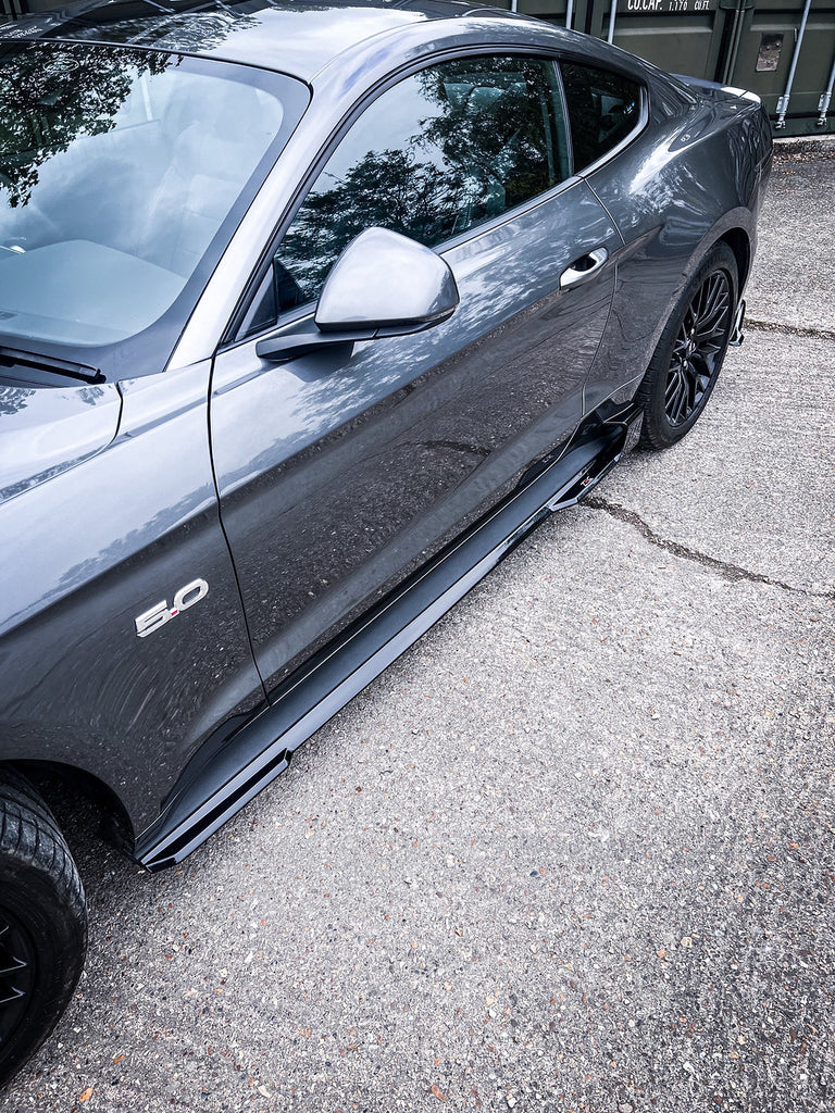 Ford Mustang 5.0L GT Facelift - Low Line Kit – Triple R Composites Ltd